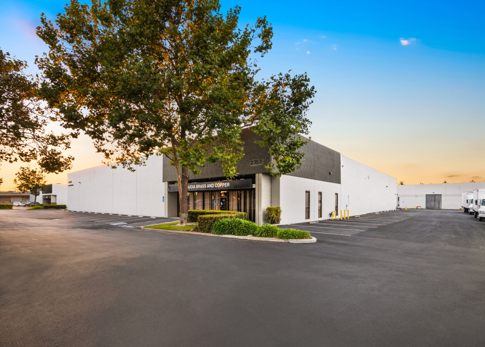 Parkway Commerce Center | Link Business Parks